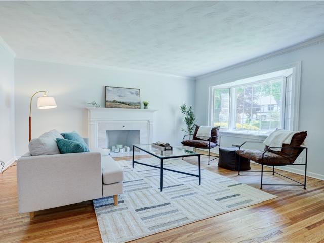 119 Woodbine Avenue