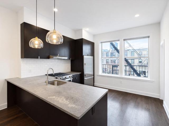 119 Wayne St # 3