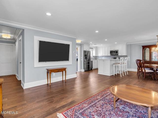 119 Walnut Dr, Spring Lake Heights, NJ 07762