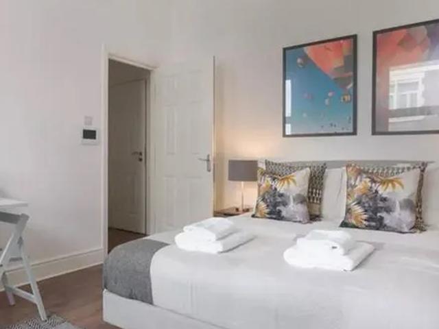 119 Warwick Road, London, SW5 9EH, United Kingdom | Studio apartment for rent #105423242 | Rentberry