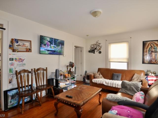 119 Winslow Pl