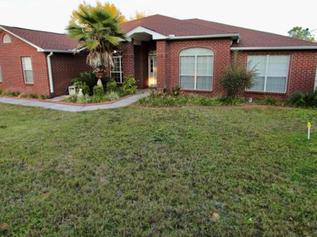 119 Villacrest Dr, Crestview, FL 32536