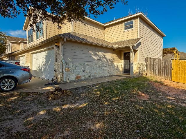 119 Vista Way