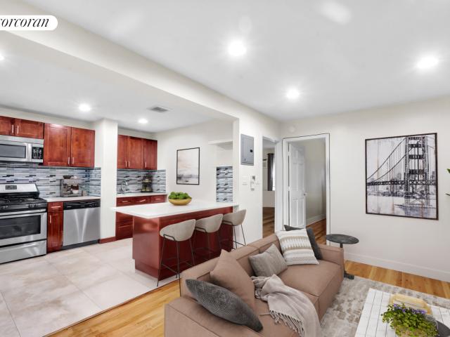 11 46 Welling Court