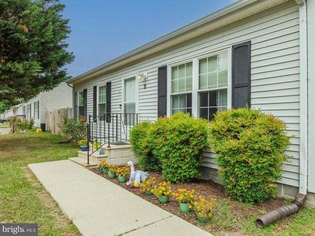 11 9th St, Ridgely, MD 21660