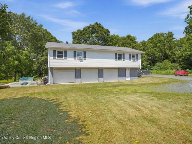 11 13 Olev Ln, New Paltz, NY 12561