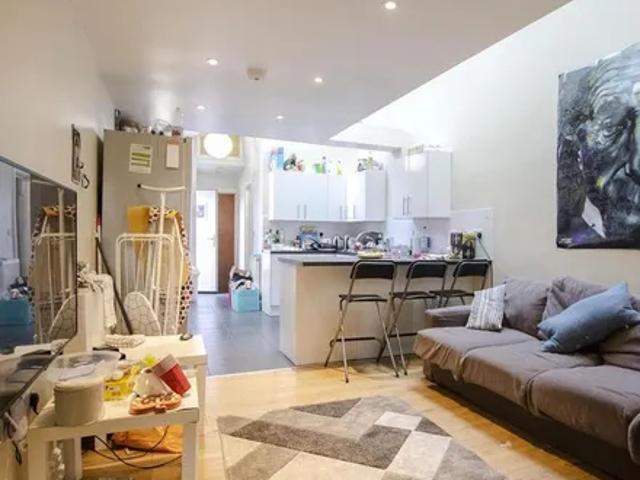 11 15 Heeley Road, Metchley, B29 6DP, United Kingdom | 6 bed house for rent #133544930 | Rentberry