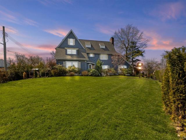 11 20 Shore Road