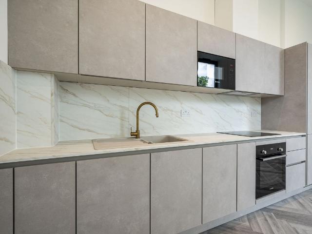 11 27 Hythe Street, Kent DA1, 1 bed flat to rent, £1,400 pcm | PrimeLocation