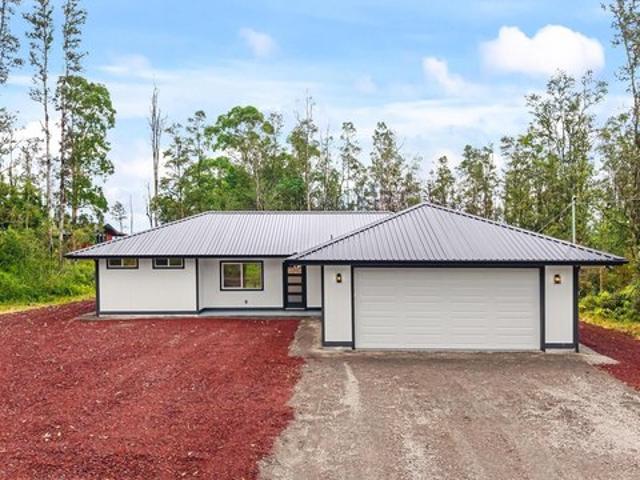 11 3364 Plumeria St, Mountain View, HI 96771