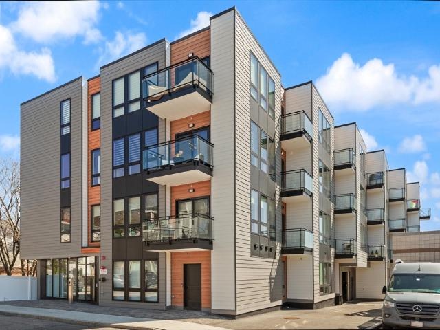 11 Taft Hill Ter, Unit 4, Boston, MA 02131 | MLS #73499