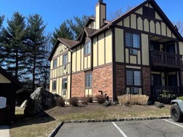 11 Teresa Pl #11, Bridgeport, CT 06606