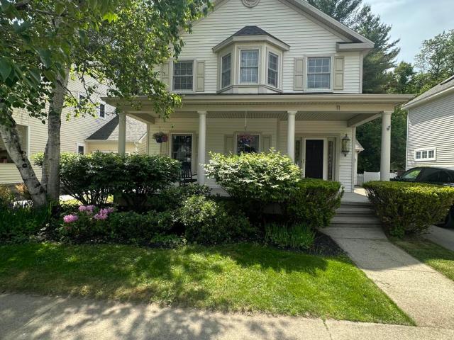 11 Thoroughbred Drive