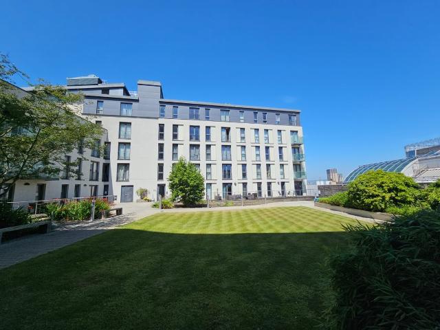 11 The Hayes, Cardiff CF10, 1 bed flat to rent, £1,200 pcm | PrimeLocation
