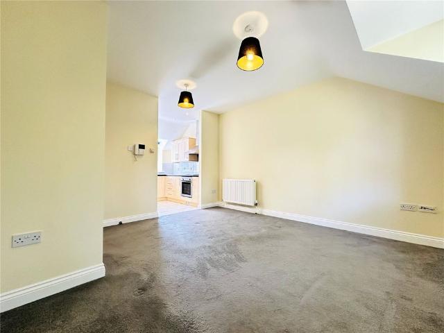 11, The Pines, Leeds, West Yorkshire, LS17 8GB