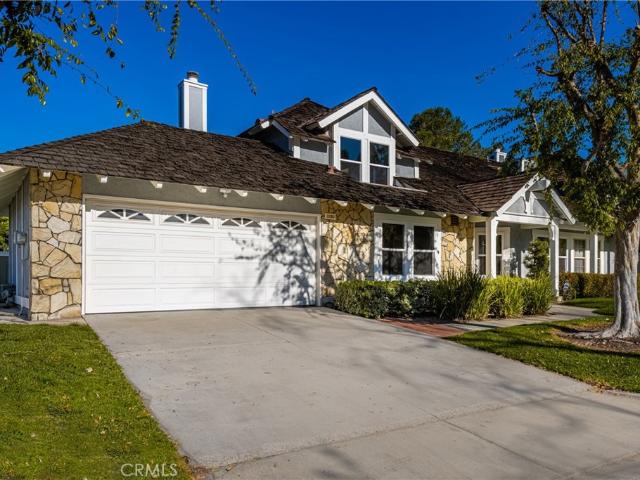 11 Thunder Trail, Unit 6, Irvine, CA 92614 | MLS #PW26040 | Compass