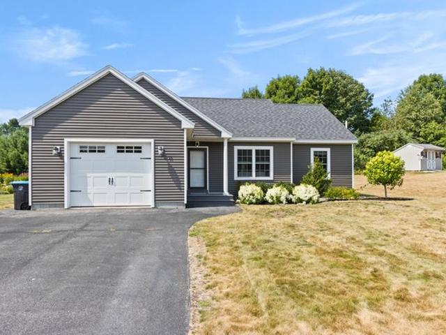 11 Twoey Dr, Windham, ME 04062