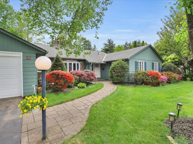 11 W Ridge Dr, West Hartford, CT 06117 | MLS #24122 | Compass