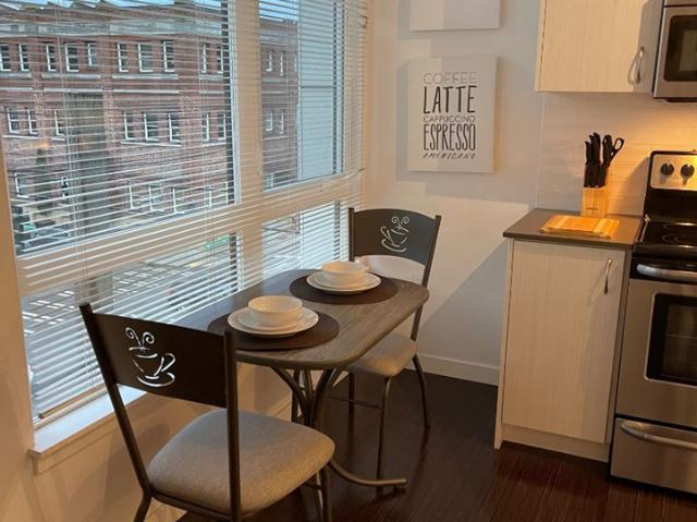 11 West Mercer Street 1 Bedroom Apartment for Rent at 11 W Mercer St, Seattle, WA 98119 Lower Queen Anne