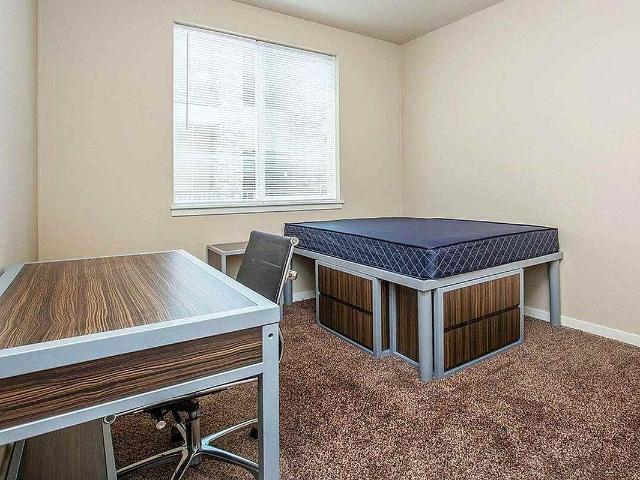 11 West | Student Housing 2 Bedroom Apartment for Rent at 1192 Westmoreland Rd, Colorado Springs, CO 80907 Cragmoor