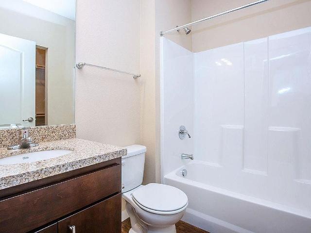 11 West | Student Housing 3 Bedroom Apartment for Rent at 1192 Westmoreland Rd, Colorado Springs, CO 80907 Cragmoor