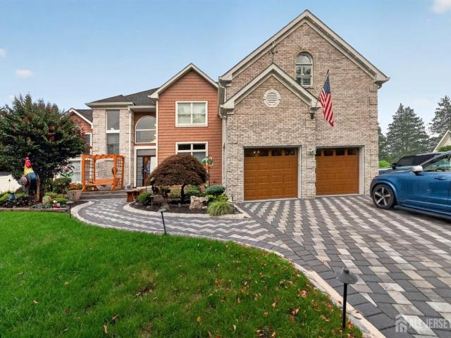 11 Winchester Drive
