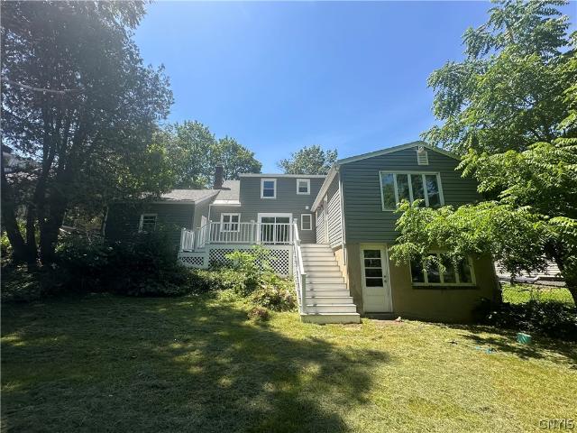 11 Winmar Crescent