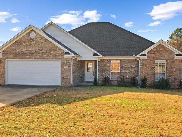 11 Willow Cv, Cabot, AR 72023
