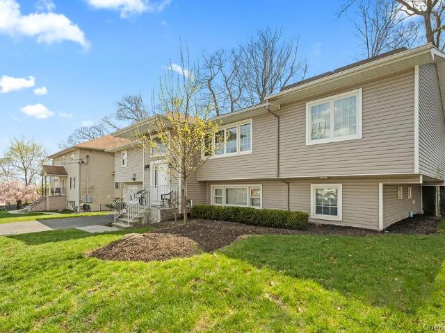 11 Wilsher Dr, Monsey, NY 10952 | MLS #985174 | Compass