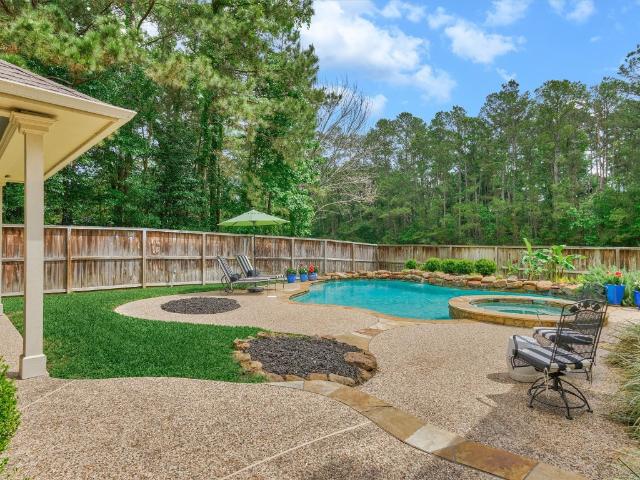 11 Wisteria Walk Circle