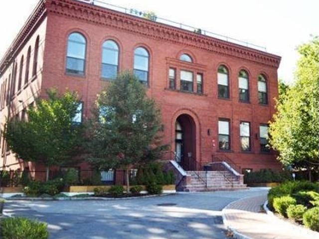 11 Wyman St Apt 2B, Boston, MA 02130