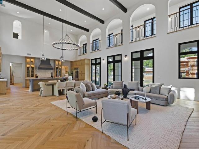 11 Xavier Ct