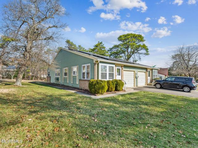 11 A Deerfield Dr, Unit 52, Whiting, NJ 08759 | MLS #22604 | Compass