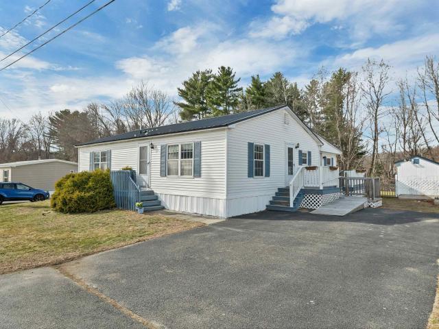 11 A St, Seabrook, NH 03874 | Compass