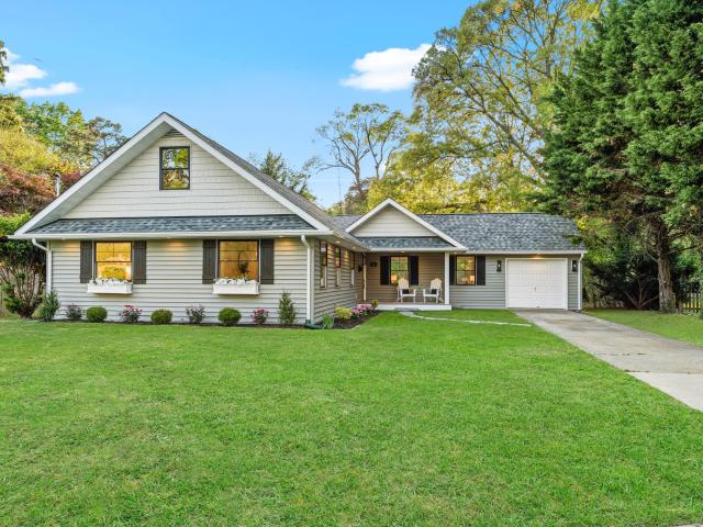 11 Admiral Road