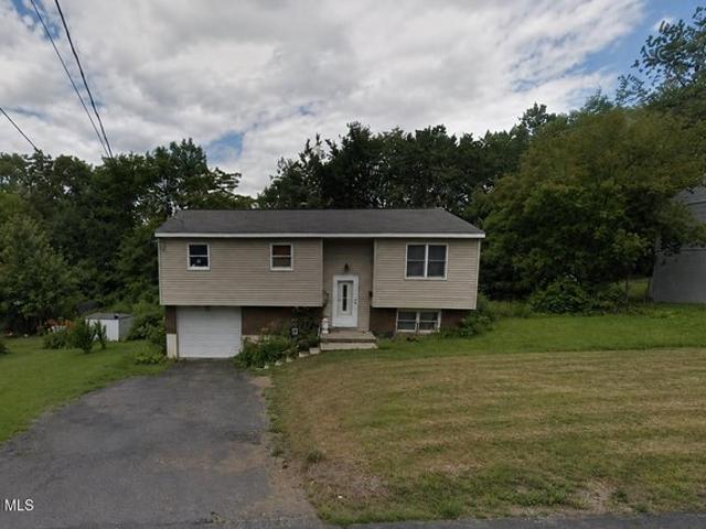 11 Alpine St, Rensselaer, NY 12144
