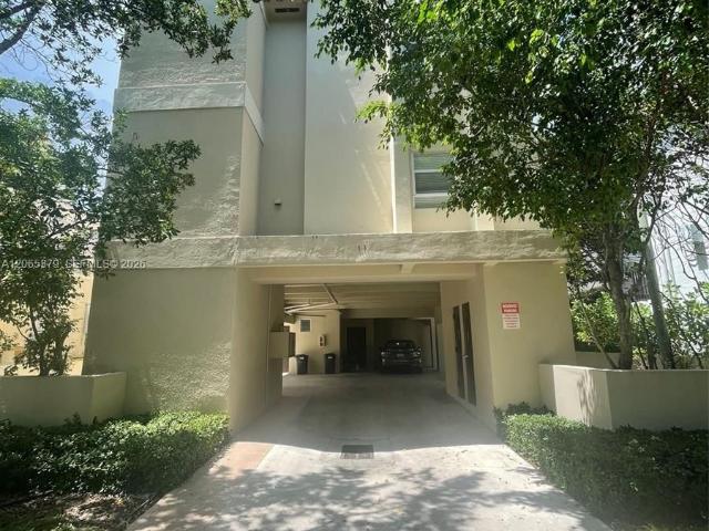 11 Antilla Ave Unit B, Coral Gables, US, FL