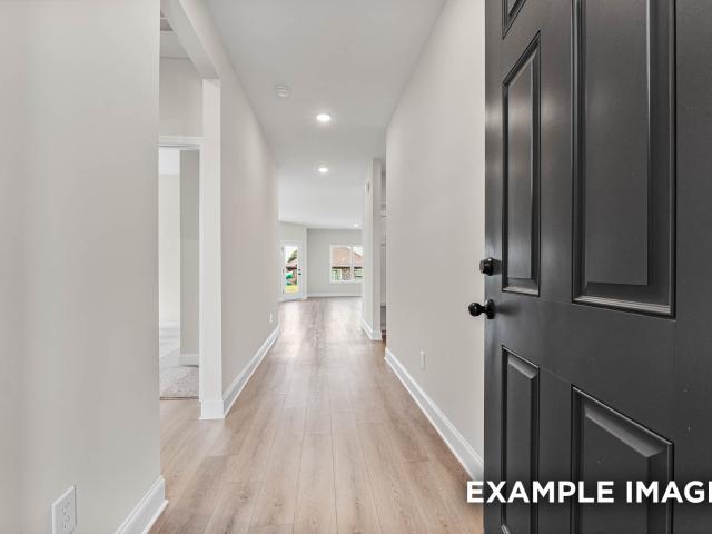 11 Aurora Cir