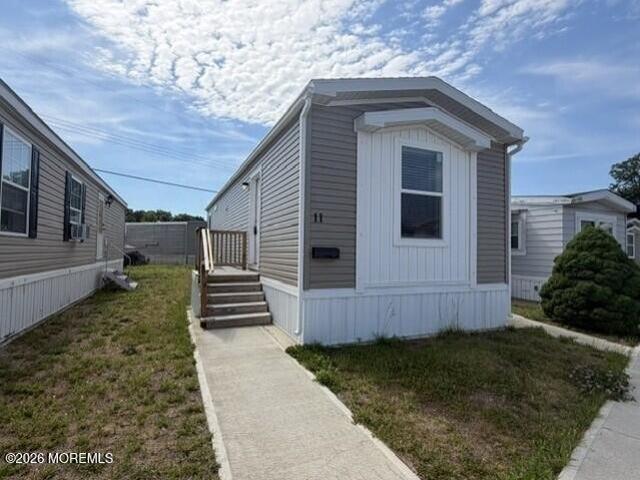 11 Avenue B, Hazlet, NJ 07730