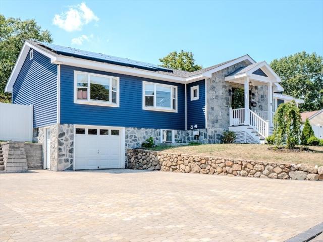 11 Bacon Dr, Saugus, MA 01906 | MLS #73500 | Compass