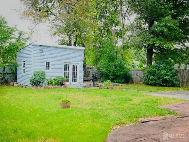 11 Baxter Road