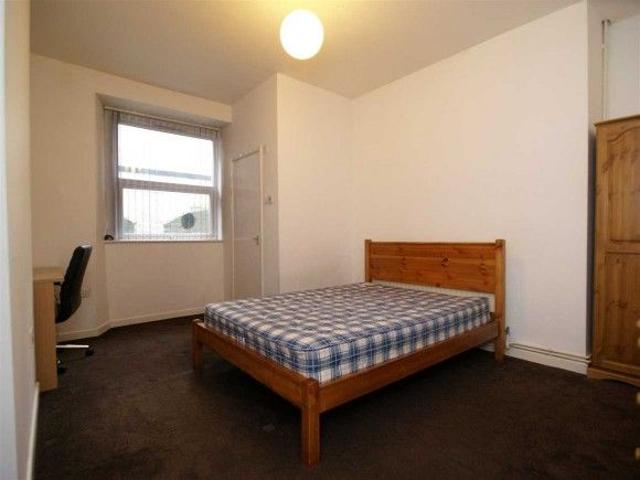 11 Bed North Hill, Plymouth