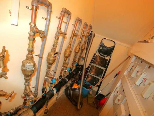 11 bed property for sale