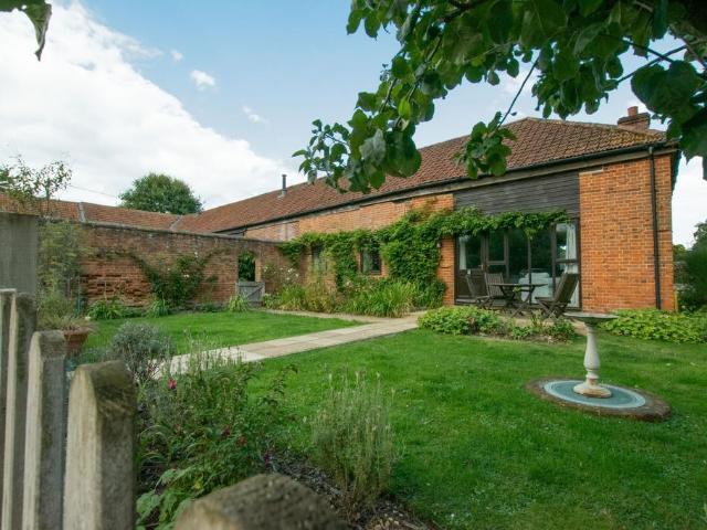 11 bedroom barn for sale