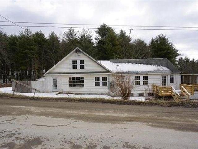 11 bedroom, Binghamton NY 13905 93452532