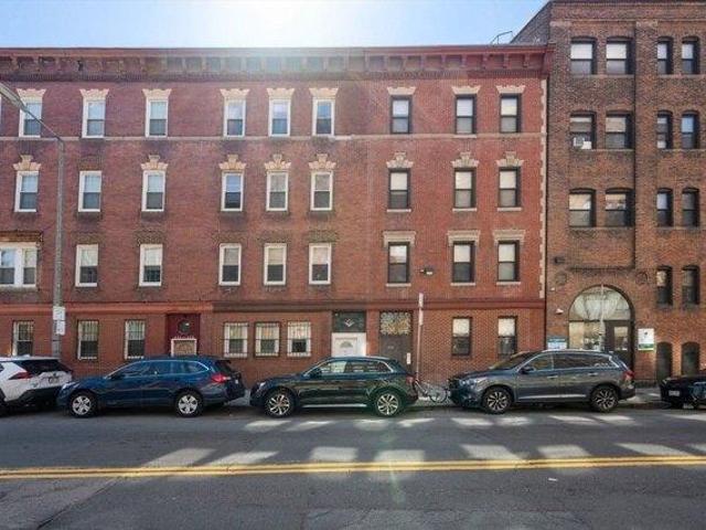 11 bedroom, Boston MA 02118 105094135