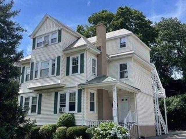 11 bedroom, Boston MA 02135 105114257