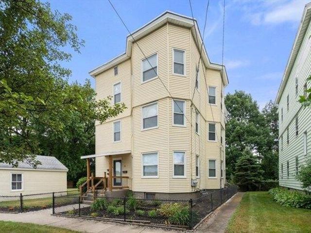 11 bedroom, Chicopee MA 01013 104478659