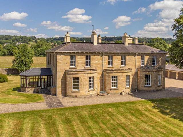 11 bedroom country house for sale