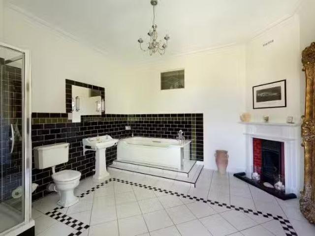 11 bedroom detached house for rent in Balmule, Dunfermline, Fi.
